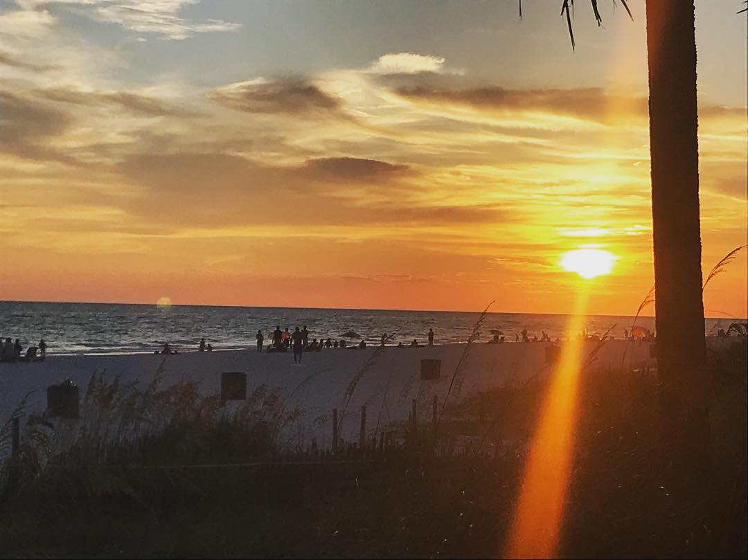 Unbiased Review of Schooners in Panama City Beach