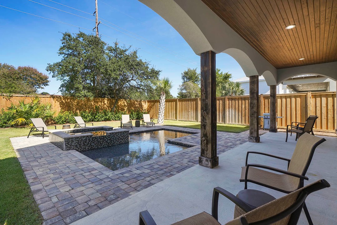 Beautiful Must-See Destin Beach House Rentals With Private Pools